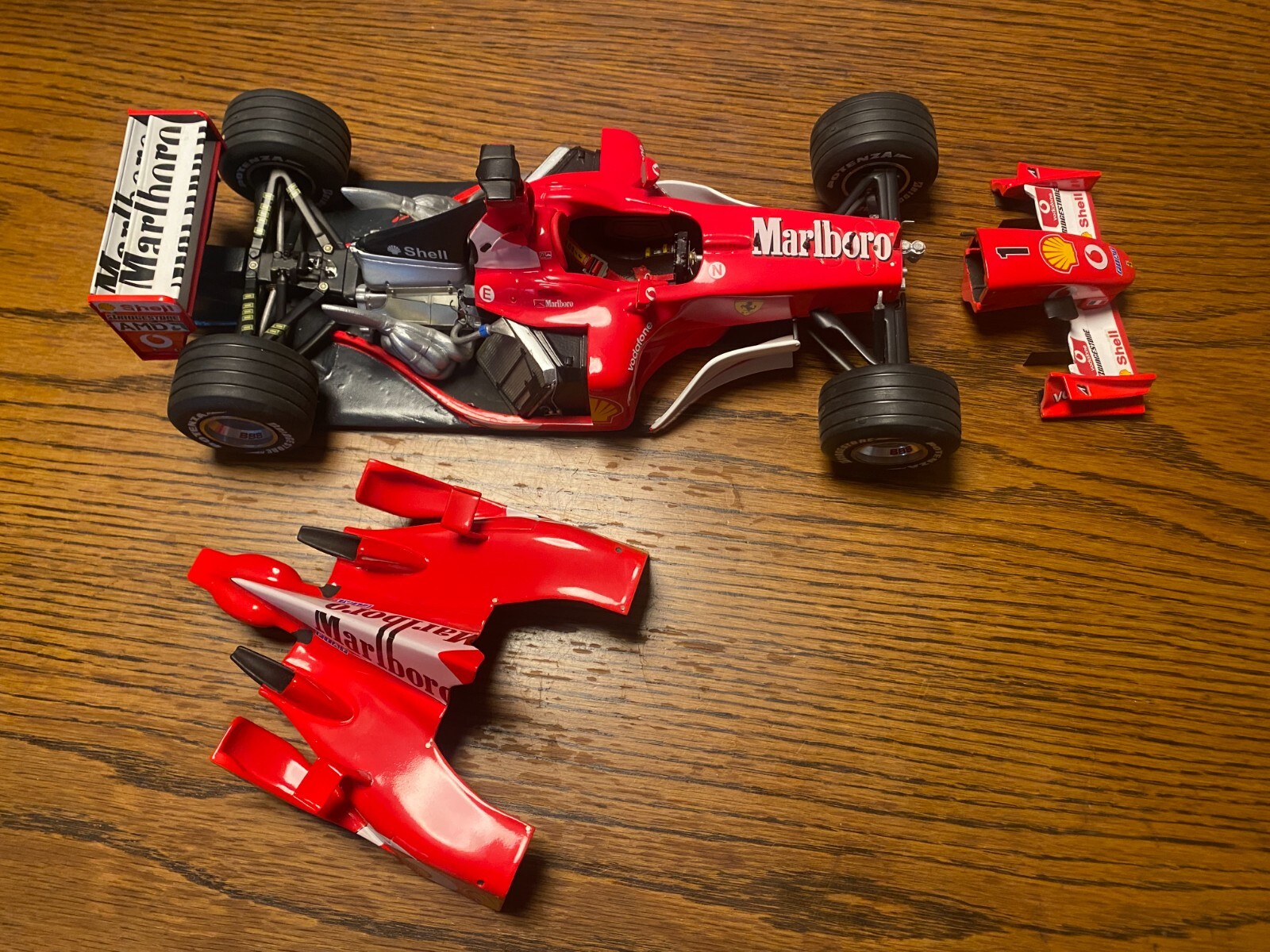 mg model plus Ferrari 1:12 F 1 World Champion 2002 MP12.13 Limited ...