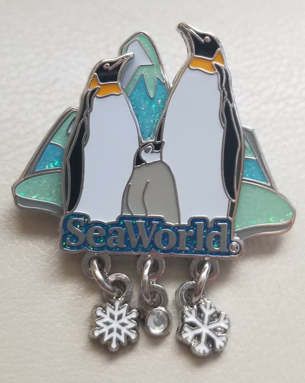SeaWorld Pin Penguin Family with snow dangles | eBay
