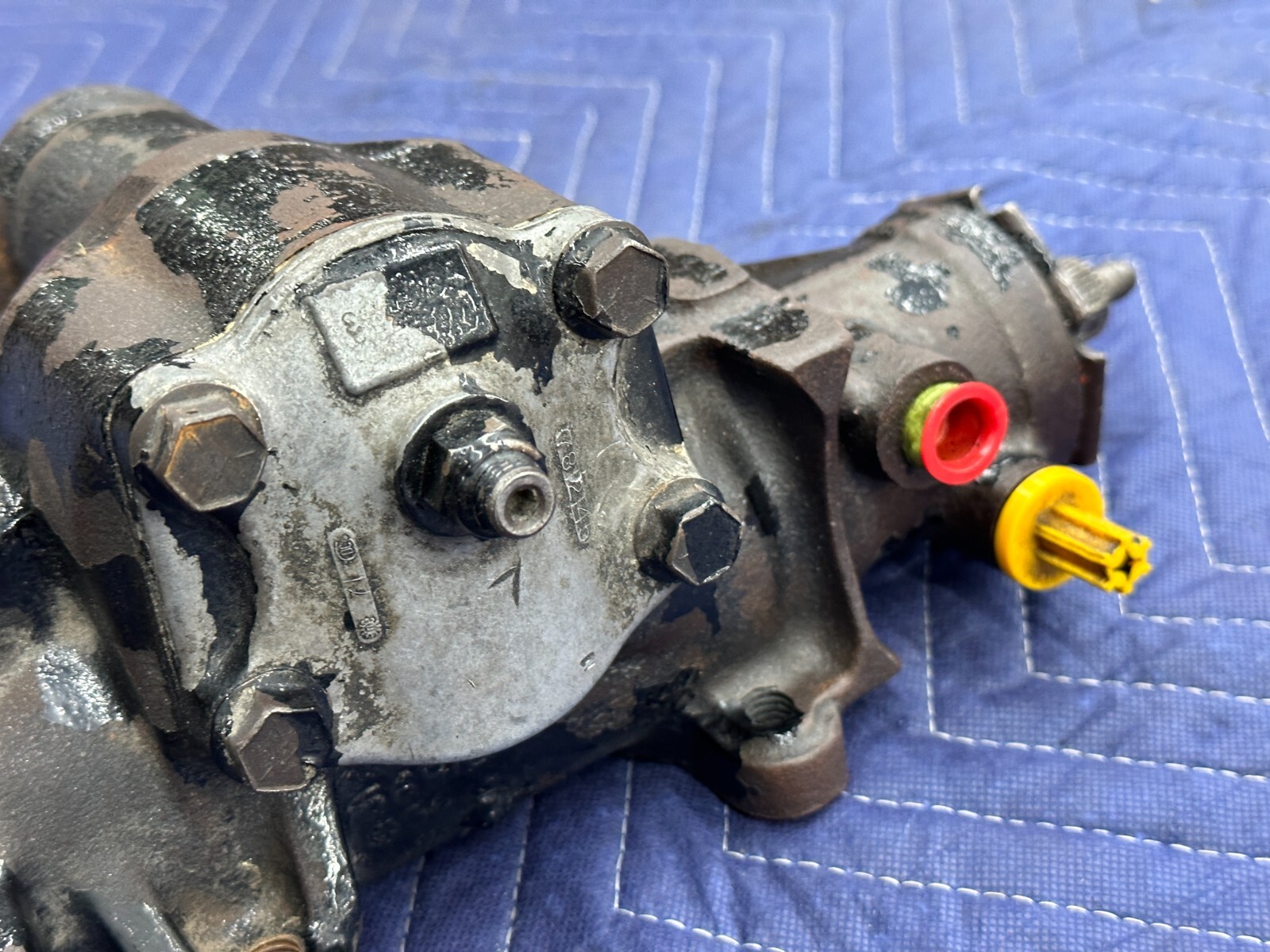 GM Camaro Firebird Saginaw Power Steering Gear Box 5691676 2.3 Turns ...