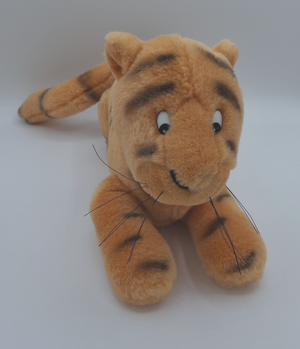 Gund Classic Tigger Plush - tiger stripes, laying full body, 10" body 7 ...