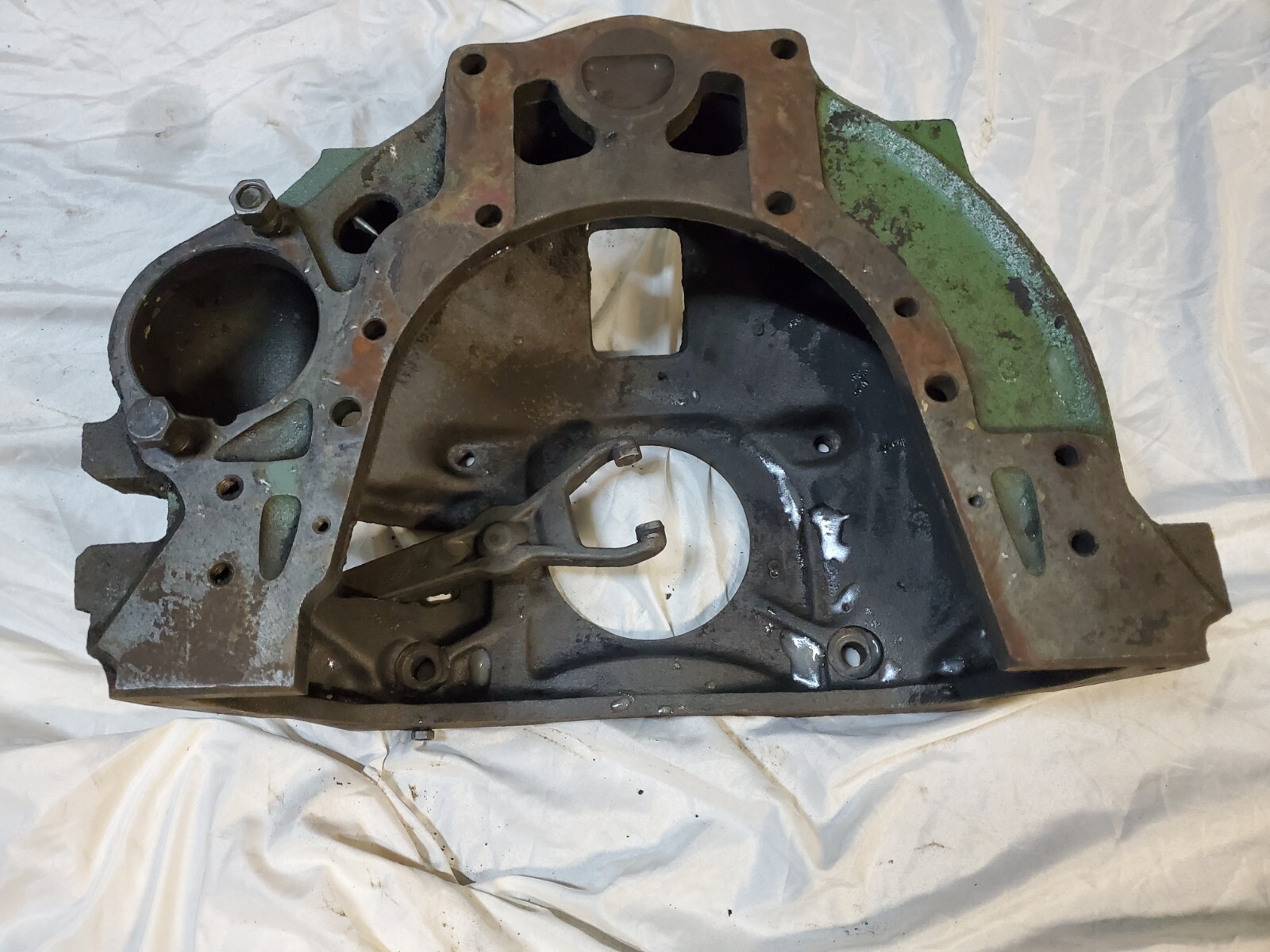 1960-1962 Chevrolet Truck Bellhousing Hydraulic Clutch Right Hand Side ...