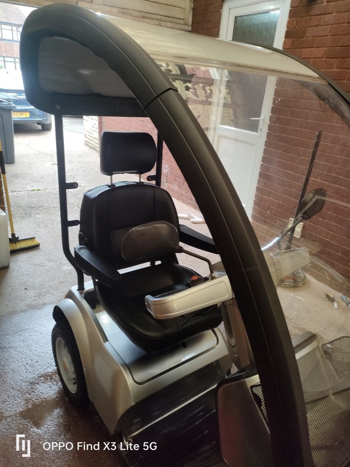 TGA Breeze S4 w/Canopy 8mph Road Legal Mobility Scooter Buggy - 3058.2 ...