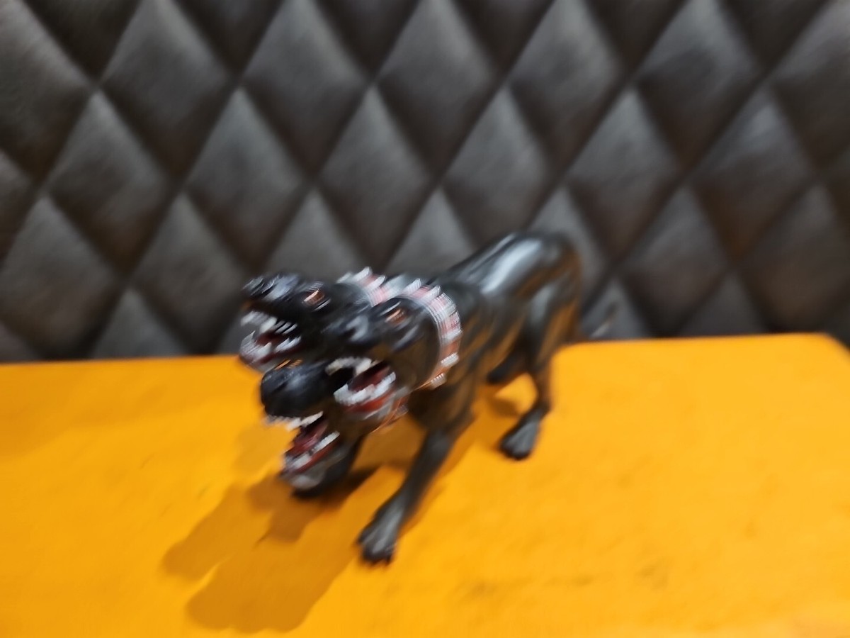 Ripleys Cyclops Dog OTIS (Odd Things I've Seen): Ripley's Believe It