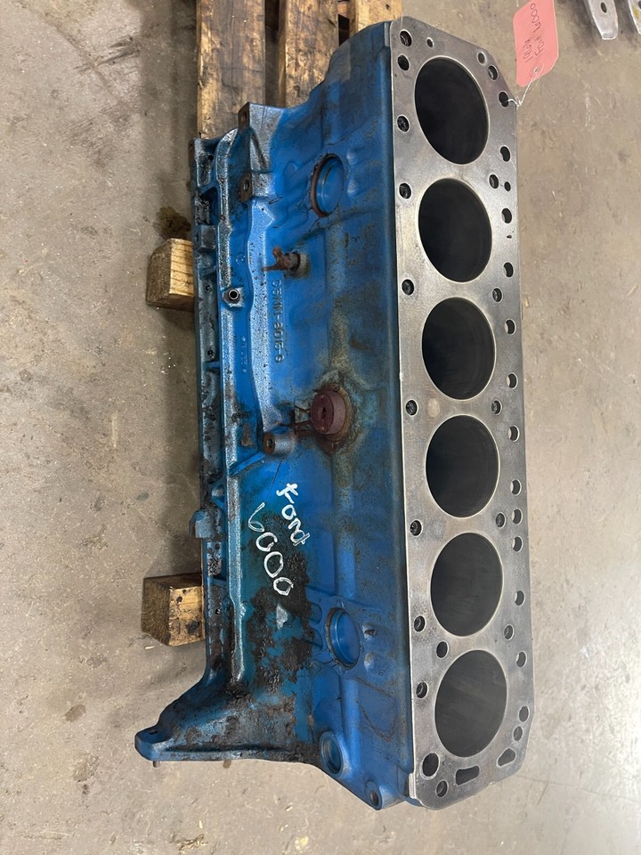 1966 Ford 6000 Commander Diesel Tractor Engine Block C5NN6015G | eBay