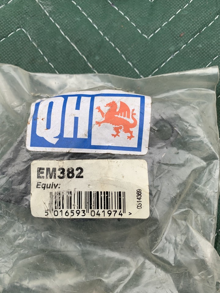 JAGUAR XKE E TYPE XK 6 CYLINDER ENGINE MOUNT LOT QUINTON HAZEL | eBay