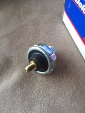 Mazda and Genuine Oil Pressure Sensor SH0118541 Py8v18541b for sale ...