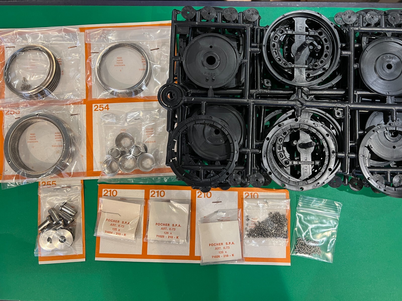 POCHER 1/8 ALFA ROMEO SPIDER 6 WIRE WHEEL KIT (No tires) | eBay