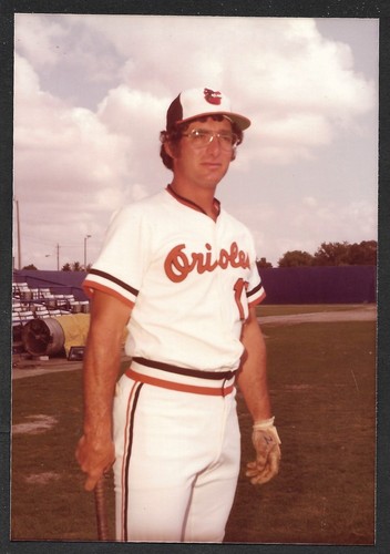 1982 Joe Nolan BALTIMORE ORIOLES UNSIGNED 3-3/8 x 5 ORIGINAL SNAPSHOT ...