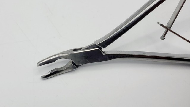 Codman 53-1102 Orthopedic 2mm Curved Beyer Lempert Rongeur 6” for sale ...