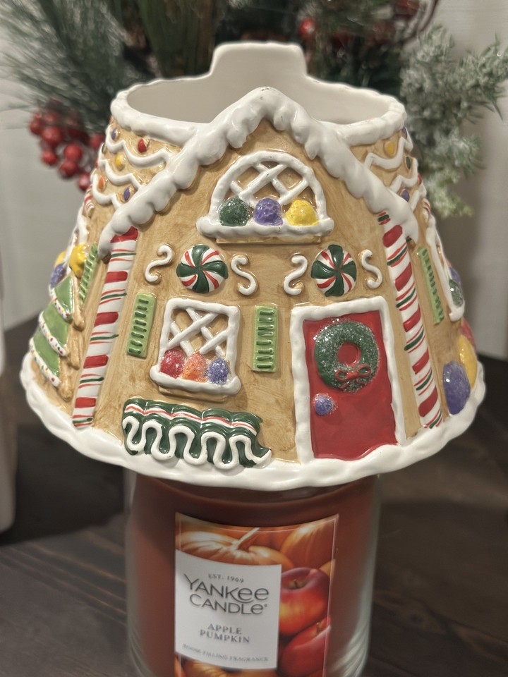 Yankee Candle Gingerbread House Large Jar Candle Topper Lamp Shade | eBay