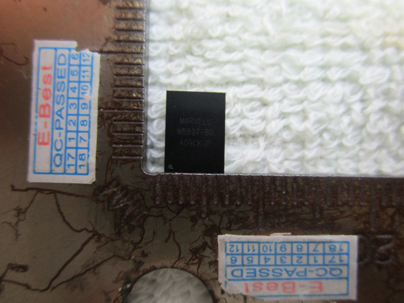 1x W8B97-B0 W8897-80 W8897-BO 88W8897-B0 W8897-B0 88W8897-B0-CBK2-T BGA ...