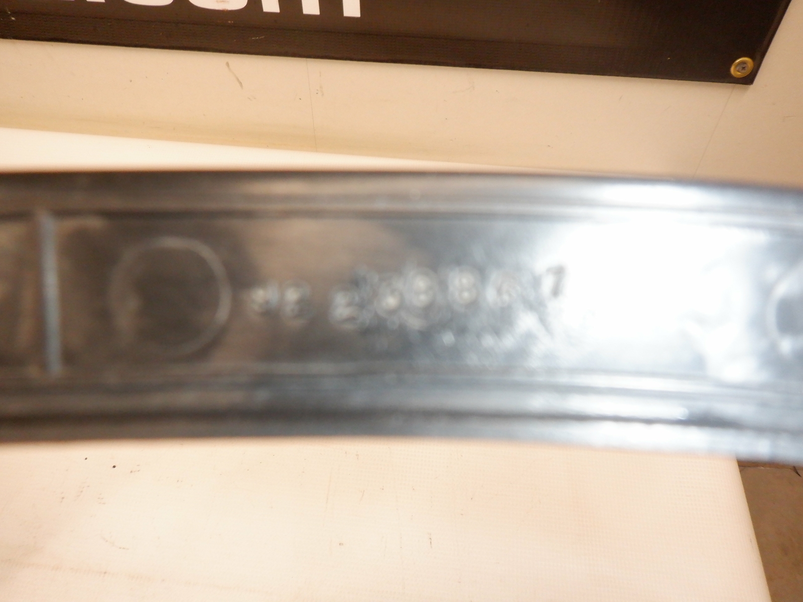 2010-2015 Chevy Camaro Bumper Trim LH 92238867 OEM | eBay