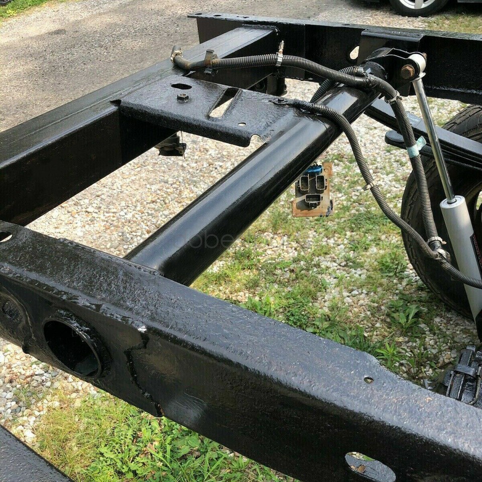 Rear Shock Mount Crossmember For 99-06 Chevy Silverado & GMC Sierra ...