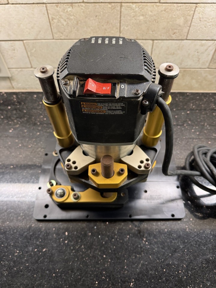 PORTER CABLE 7518 VARIABLE SPEED ROUTER W/ JESSEM INCRA MAST-R-LIFT ...