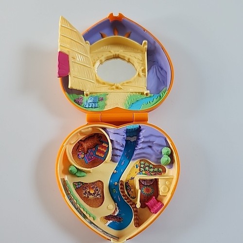 Vintage LIL' POCAHONTAS 'Play Purse' Playset POLLY-POCKET Rare MISSING ...