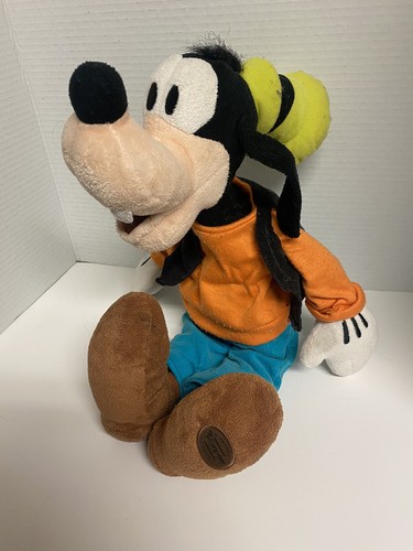 DISNEY STORE Goofy Plush Stuffed Animal 20" Soft Toy Mickey Mouse ...