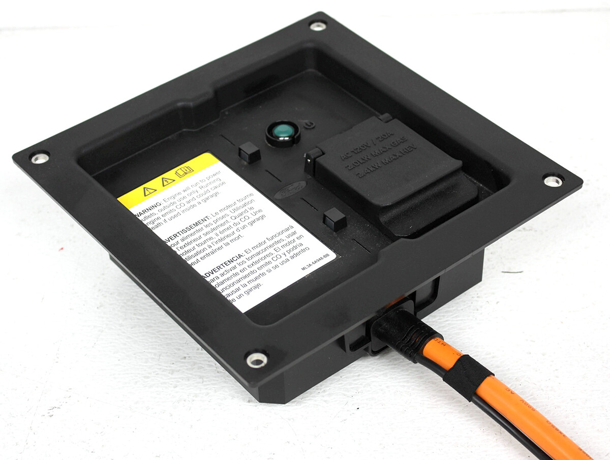 OEM Truck Bed mounted Power Outlet for Ford F150 MU5T-19J289-BE | eBay