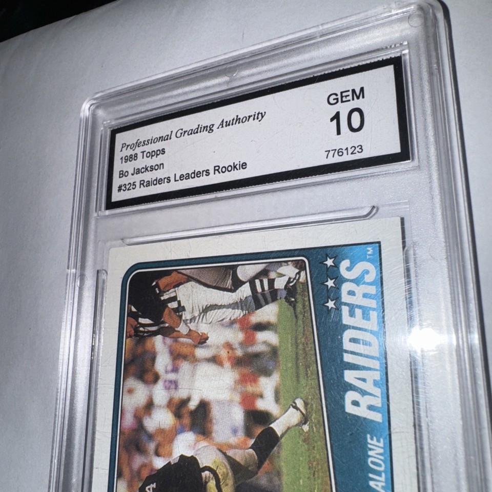 BO JACKSON 1988 Topps ROOKIE #325 GRADED 10 GEM MINT Very Nice Card 👍 ...