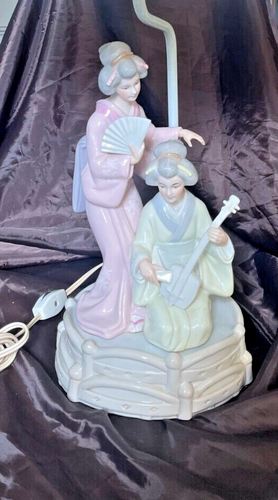 MID-CENTURY MCM Vintage ARDALT Hand Painted GEISHA PORCELAIN LAMP Light ...