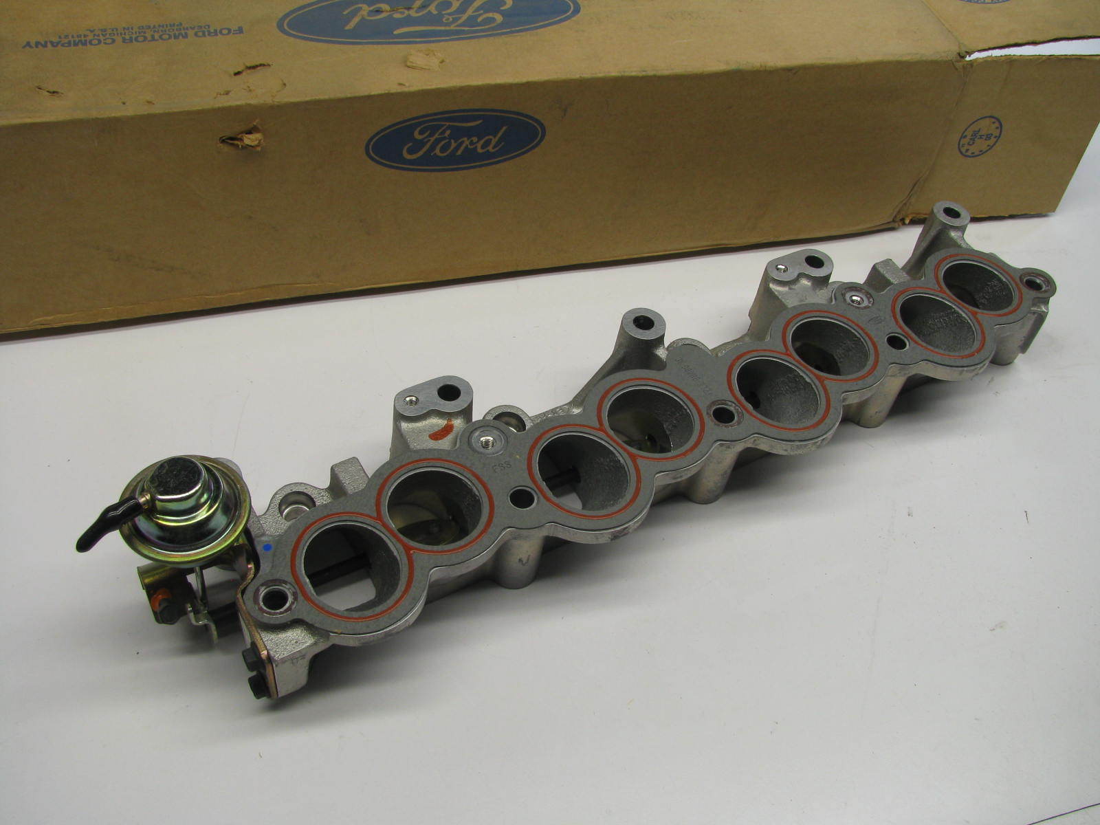 NEW - OEM Ford F3LY-9U531-F Left Intake Manifold IMRC Plate 1993-1996 4 ...