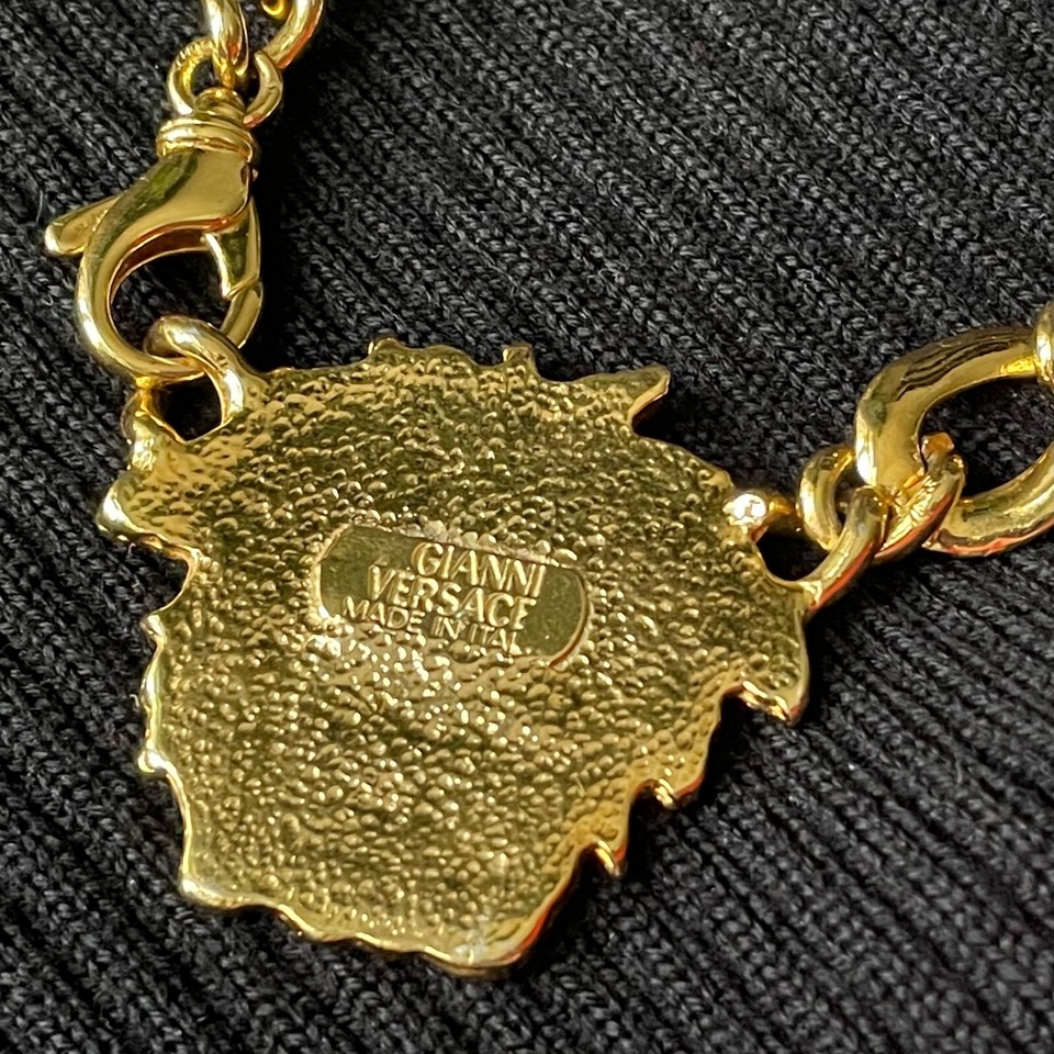 GIANNI VERSACE chain necklace w/ Medusa head from S/S 1993, Miami ...