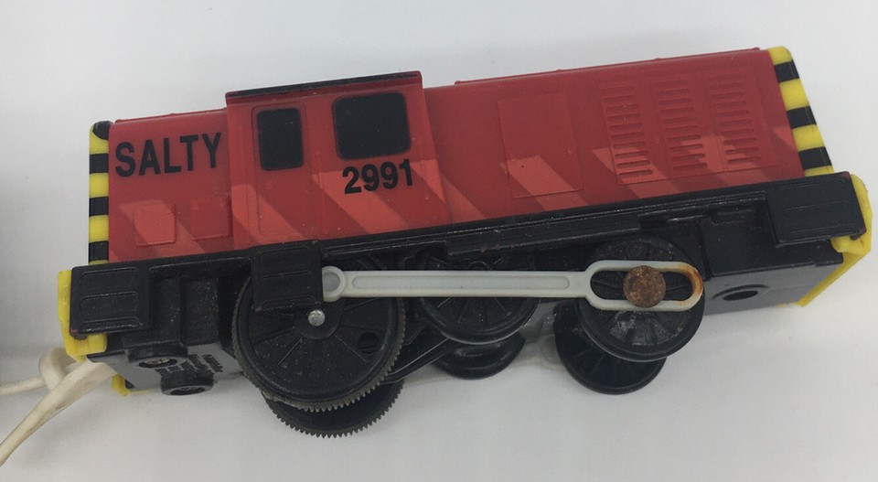 Thomas & Friends Trackmaster Motorized Train Engine Talking Salty 2010 ...