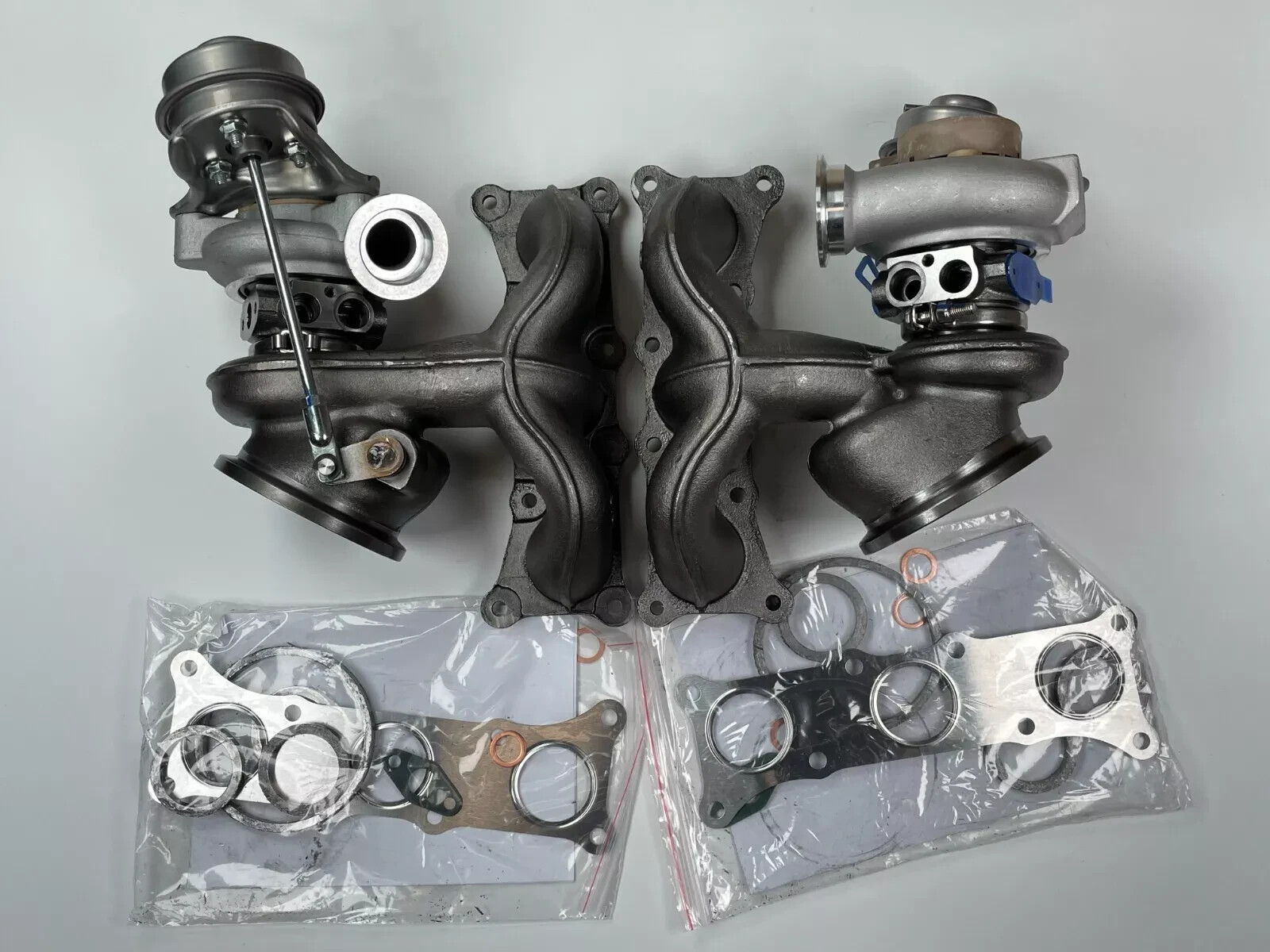 11657593020 11657593022 Twin Turbo For BMW 740i 740Li X6 35iX E71 E72 3 ...