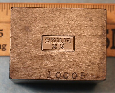 2008 FLUOR CORP Employee Service Pin STEEL STAMPING DIE Robbins RY171 ...