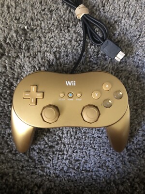 Club Nintendo Wii Pro Controller - RVL-005 - OEM - Gold - Tested! | eBay