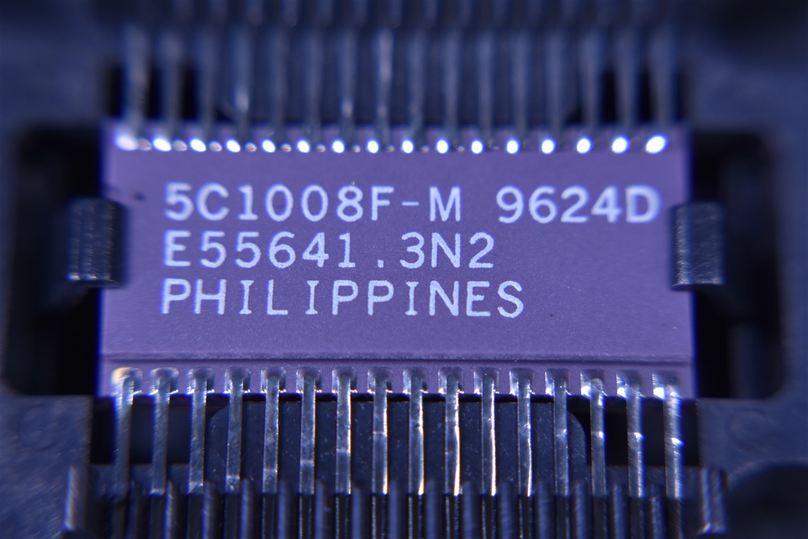 Mil-Spec SRAM Chip 128K x 8 20ns 32-Pin SRAM Chip Async 5V 1M-Bit 5962 ...