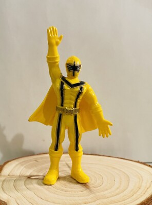Bandai Power Rangers TM & BVS 2.5” Action Figure Yellow Ranger ...