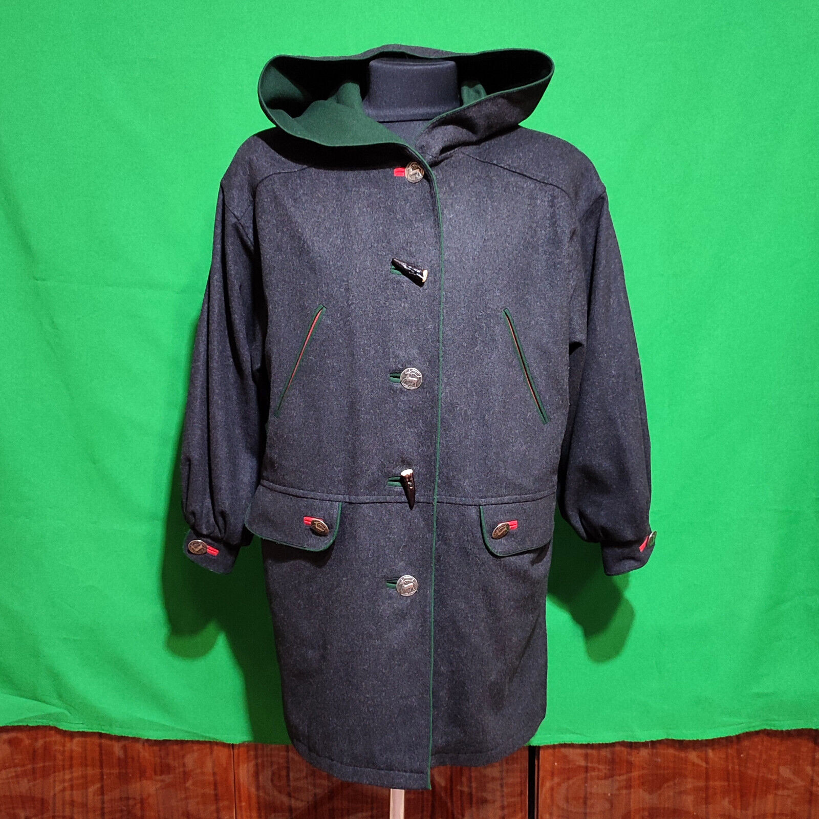 Vintage M&G trachten woman wool cashwere coat with ho… - Gem
