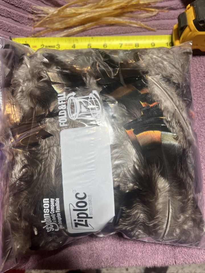 Wild Turkey Body Feathers One Gallon Bag. Feather Art Crafts Taxidermy ...