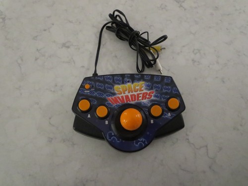 VIDEO GAME SPACE INVADERS VINTAGE RADICA PLUG N PLAY TV WORKS GREAT ...