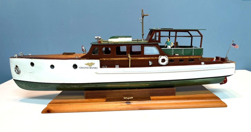 Model Yacht Vintage Wooden Custom Made Cabin Cruiser Model Wooden Model ...