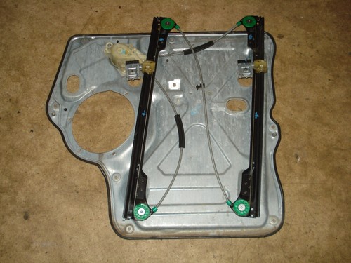 T5 Fensterhebertafel Lève-vitre avant Gauche 7H0837753B Porte Tableau ...