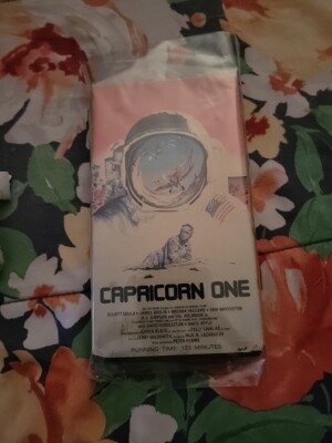 Capricorn One 1980 Magnetic Video VHS 1st Release Elliott Gould O.J ...