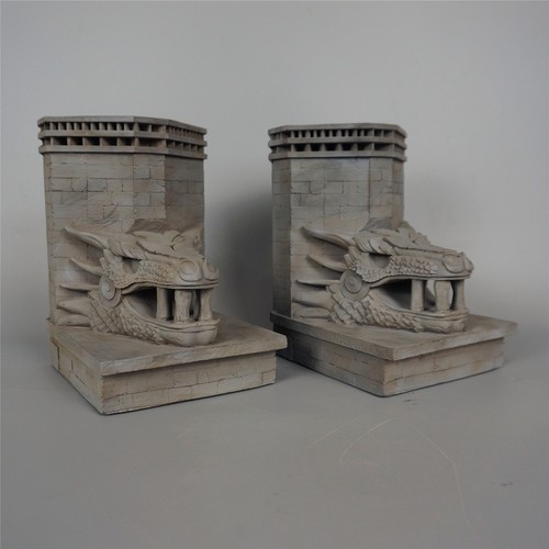 Game Of Thrones Periphery Dragonstone Castle Gate Calligraphy Statue ...