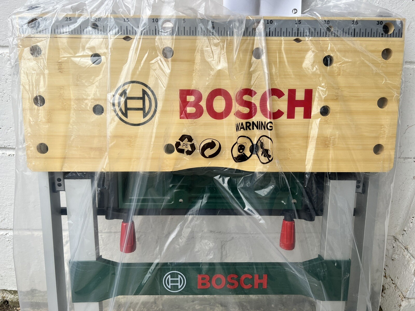 WORK BENCH Bosch PWB 600 Workmate Folding Workbench (Black and Decker ...