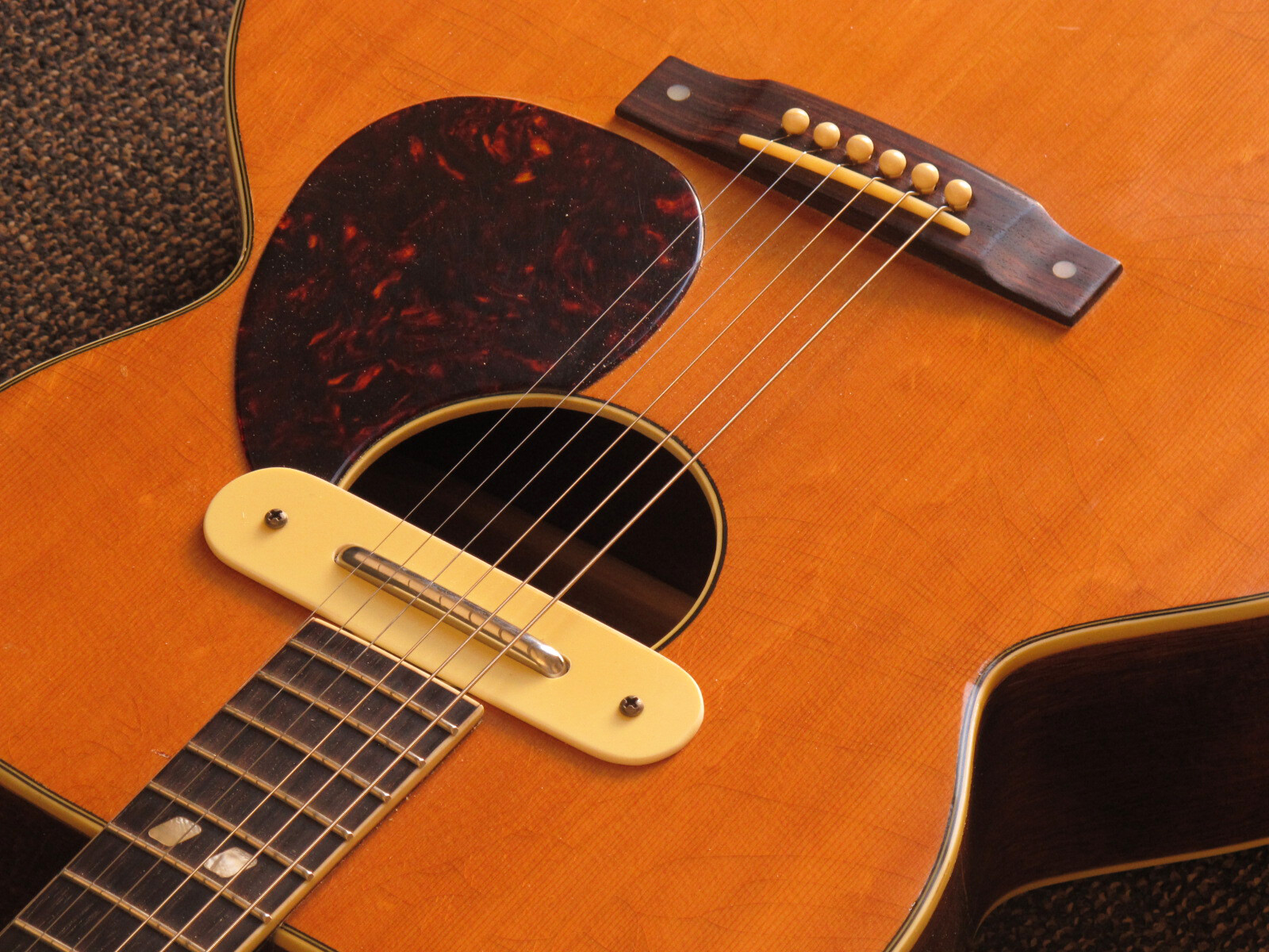 Vintage Guitars for Sale: kay guitar