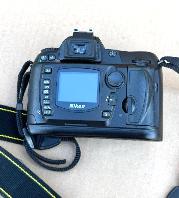 Nikon D70 Digital Camera NO Lens/ NO Charger | eBay
