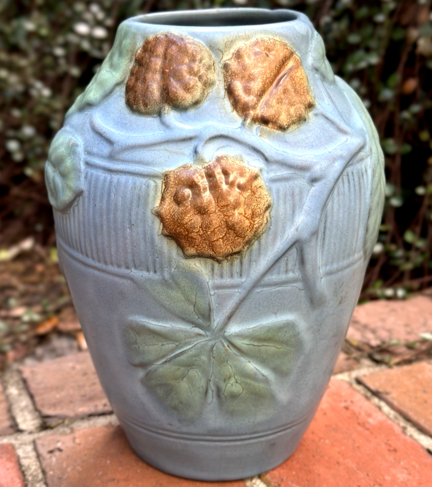 WELLER POTTERY RARE FRU RUSSET BUCK EYE MOLD 8.5" VASE WITH EARLY MARK ...