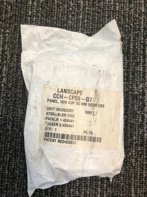 Corning Lanscape Cch Sc Patch Panel, Cch-cp08-g7 Stsi - 610395761723 ...