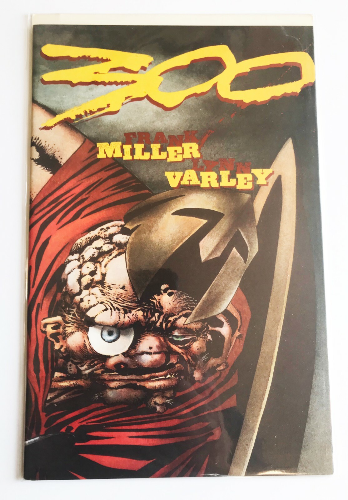 300 Graphic Novel Cover