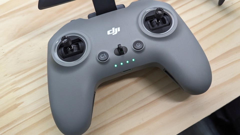 DJI FPV Complete Kit With Original Box - Barely Used - Ready To Fly | eBay