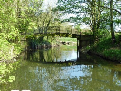 Photo 6x4 Footbridge over River Roding Ilford/TQ4486 This forms the ...