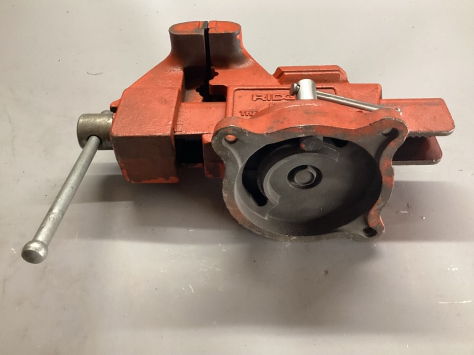 Ridgid Tools Mechanics Bench Vise 5000R Made In USA IMMACULATE | eBay