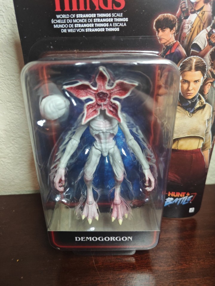 Stranger Things Demogorgon hunt and battle new sealed 4inch figure ...