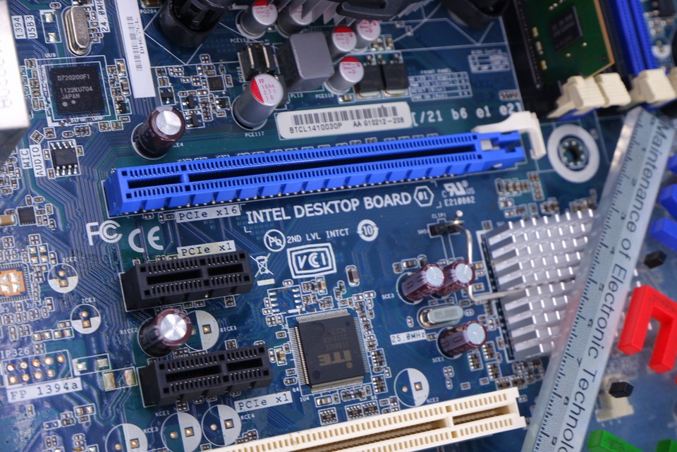 Intel Intel Desktop Board /21 B6 E1 E2 21 B6 E1 E2 60Days Warranty | eBay