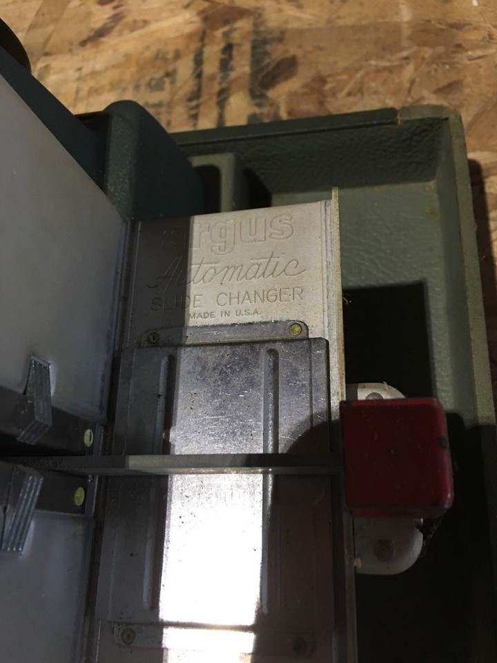 Vintage Argus 300 Automatic Slide Changer Projector w. Hard Case & Bulb ...